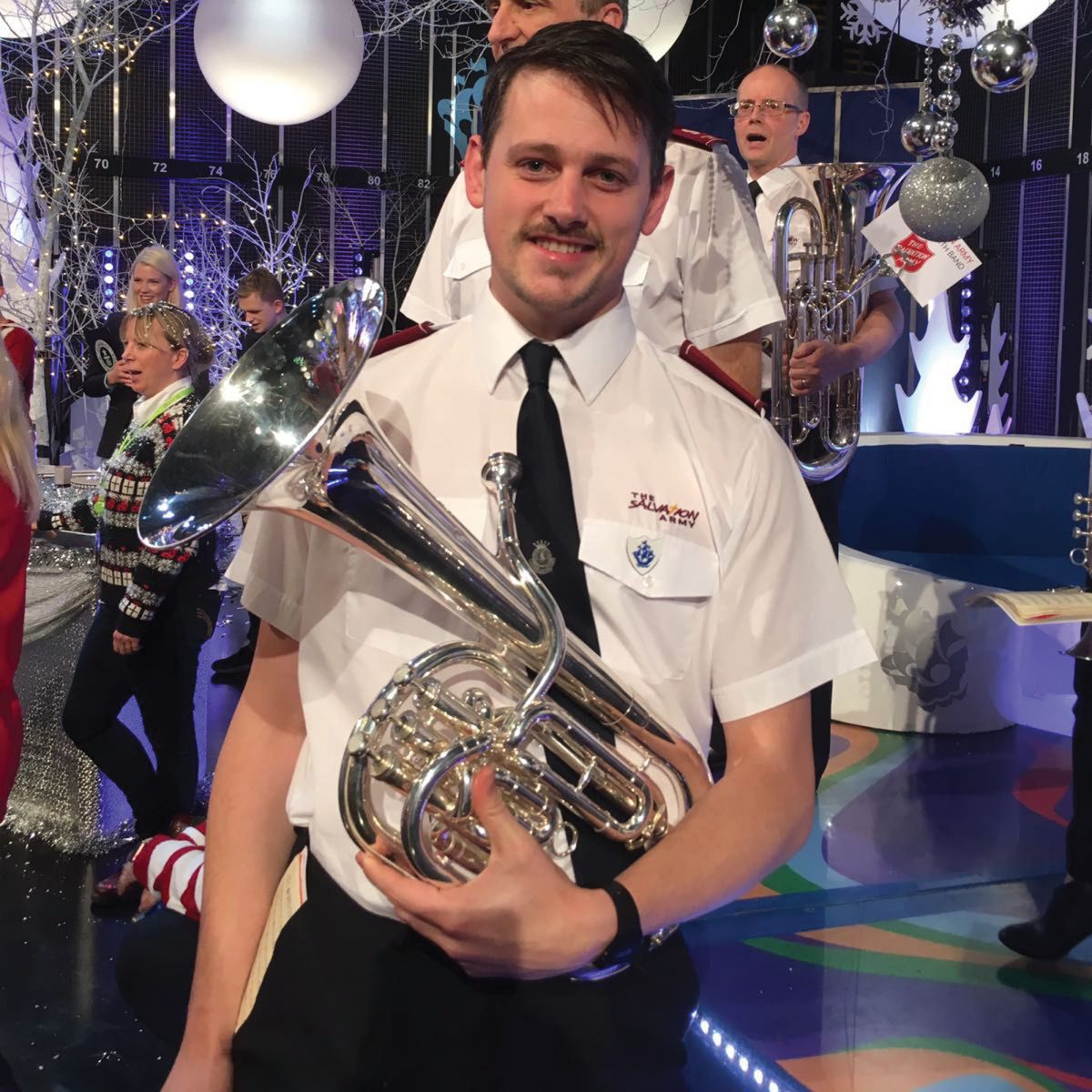 Using Music for Outreach with Dan Elson - Peer Magazine