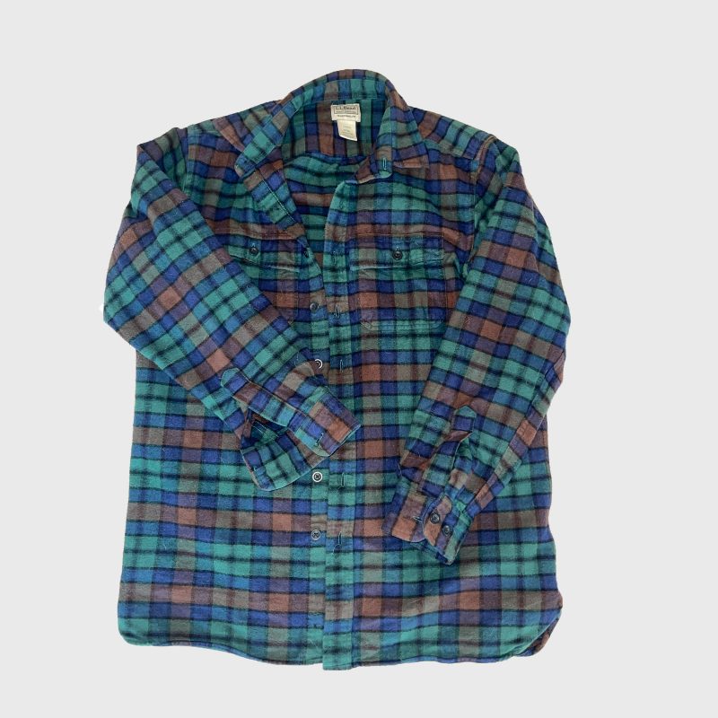 3 Ways to Style a Thrifted Flannel - Peer Magazine | The Salvation Army