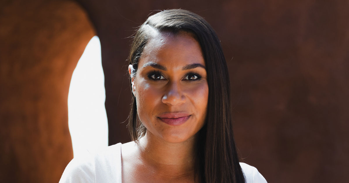 Q&A with Heather Thompson Day - Peer Magazine